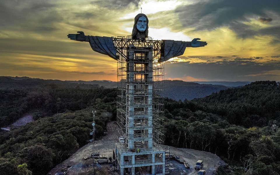 브라질, 리우 예수상보다 5m 더 높은 예수상 건립