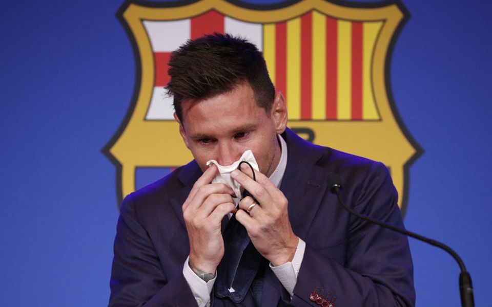 메시가 기자회견에서 사용했던 휴지, 12억 원에 판매 중이다