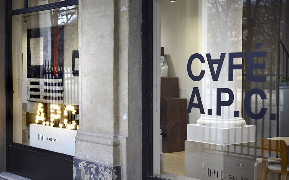 카페 아페쎄, 국내에 상륙한다