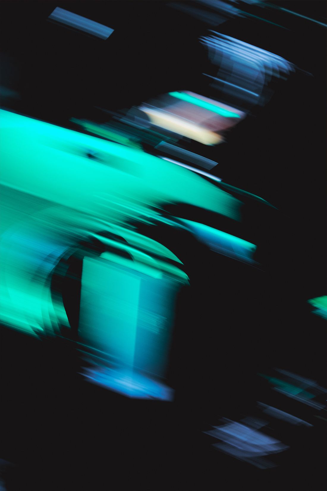 프리커, 첫 번째 컬렉션 ‘NAVIGATING’ 프레젠테이션 및 룩북 공개 : 네이버 포스트