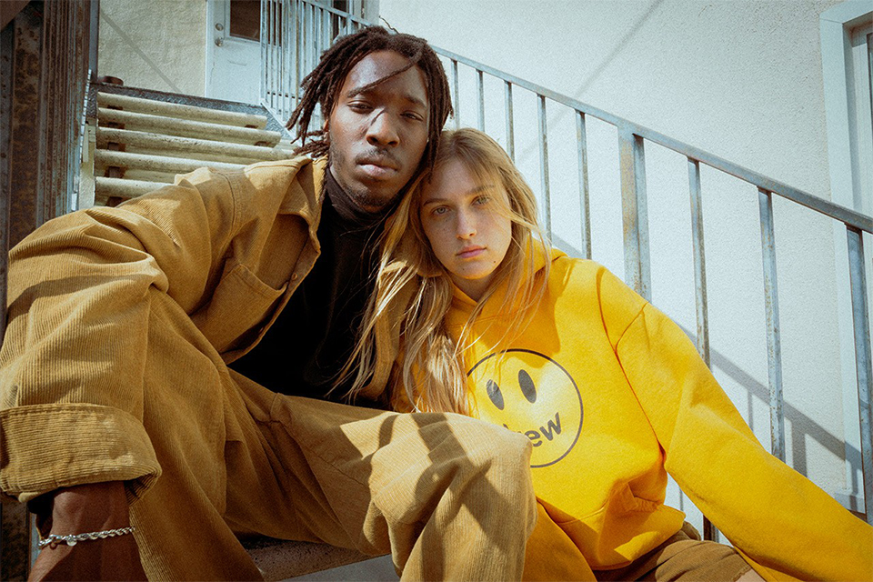 드류 하우스, 코듀로이 컬렉션 두 번째 룩북 공개