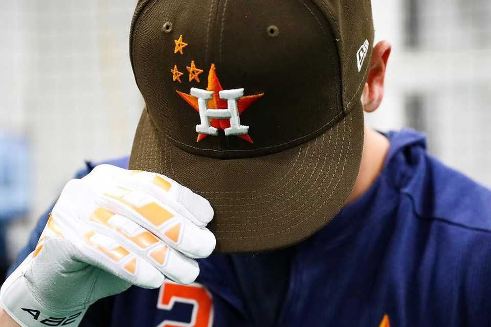 뉴에라 x 트래비스 스캇 x 휴스턴 아스트로스 협업 컬렉션